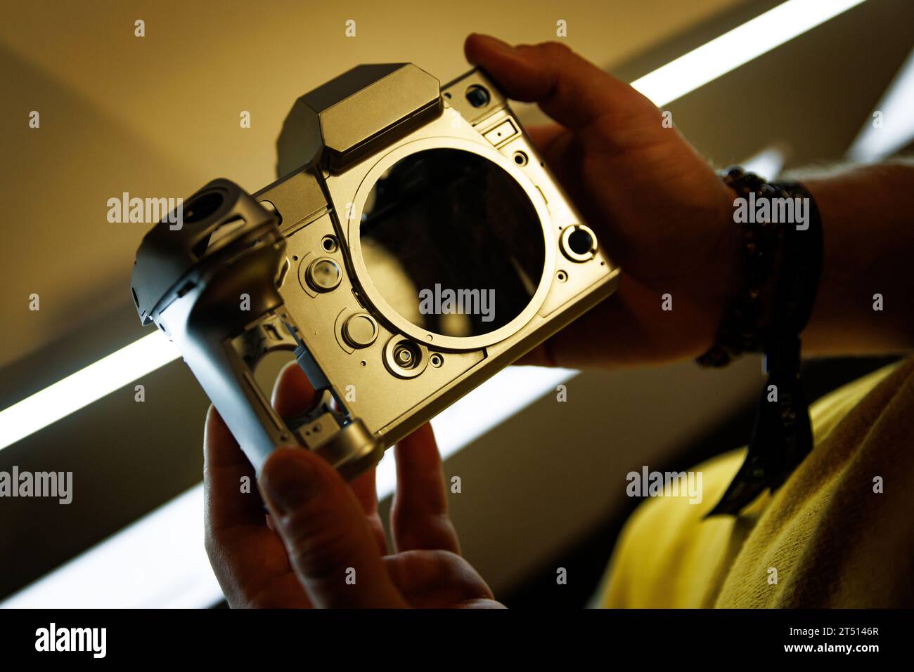 Magnesium alloy hi-res stock photography and images - Alamy