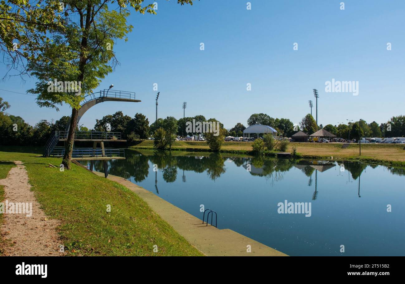 The Foginovo Kupaliste city beach on the Korana River in Karlovac ...