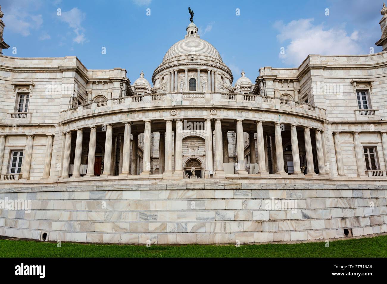 Kolkata colonial architecture calcutta hi-res stock photography and ...