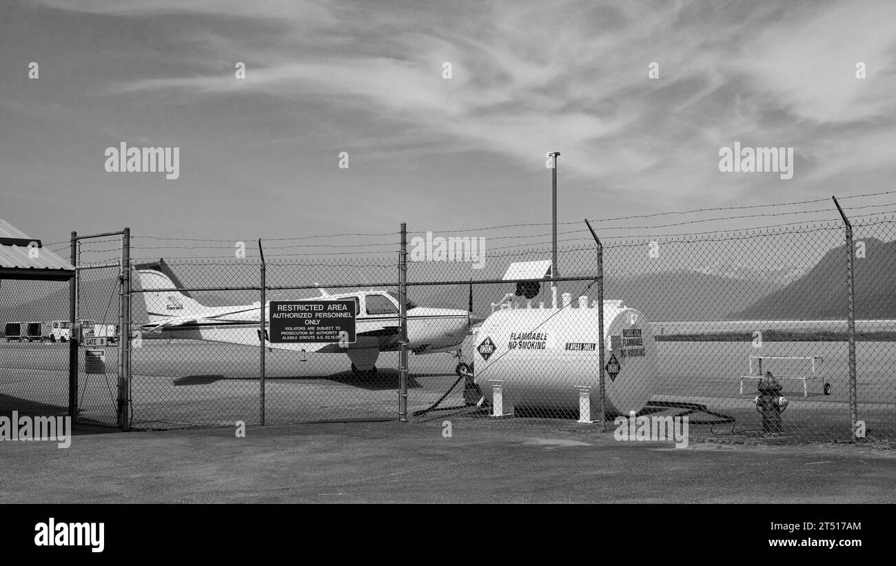 Flammable area Black and White Stock Photos & Images - Alamy