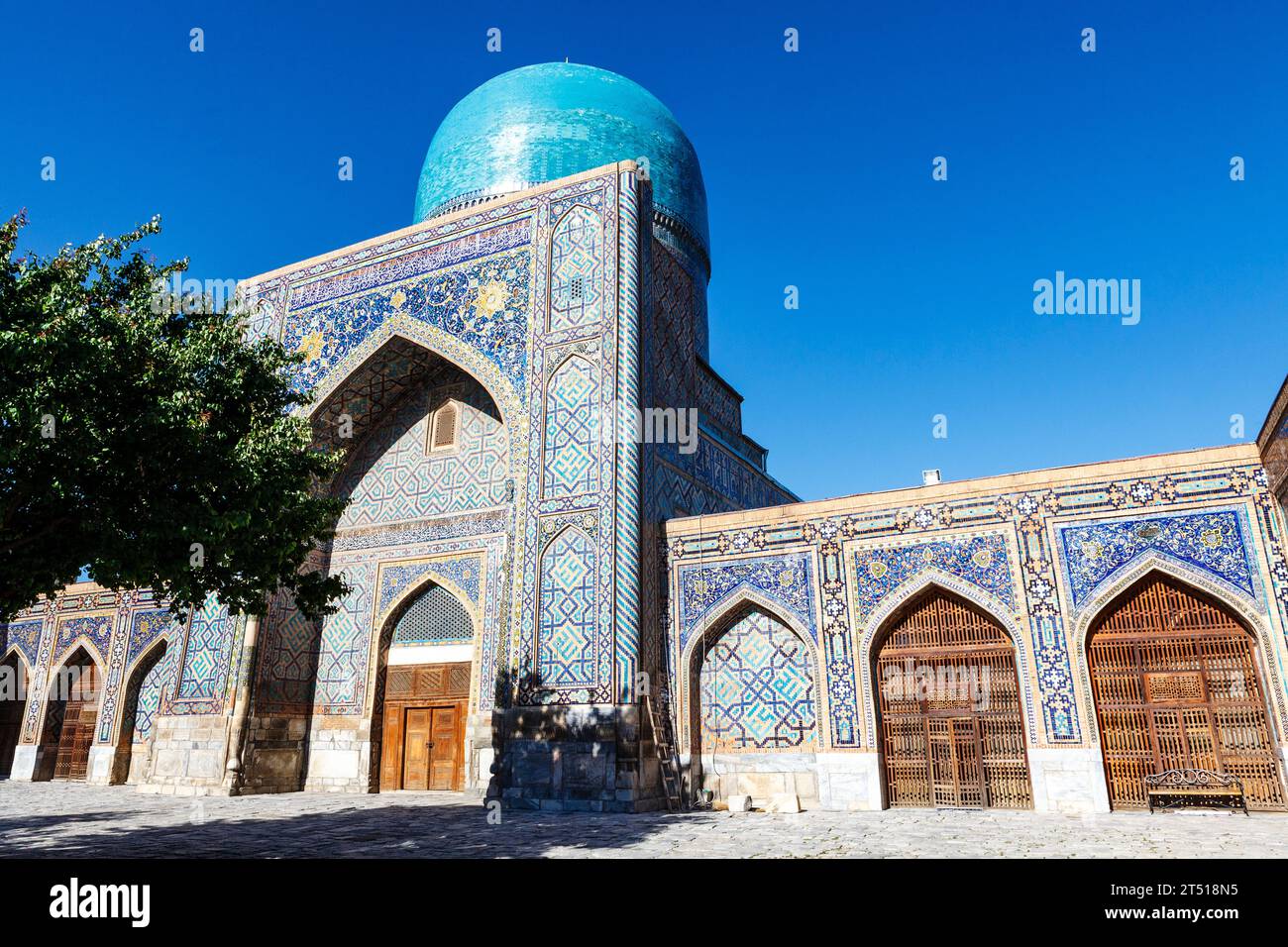 Ornate facade of an old medressa in Samarkand, Uzbekistan, Central Asia ...