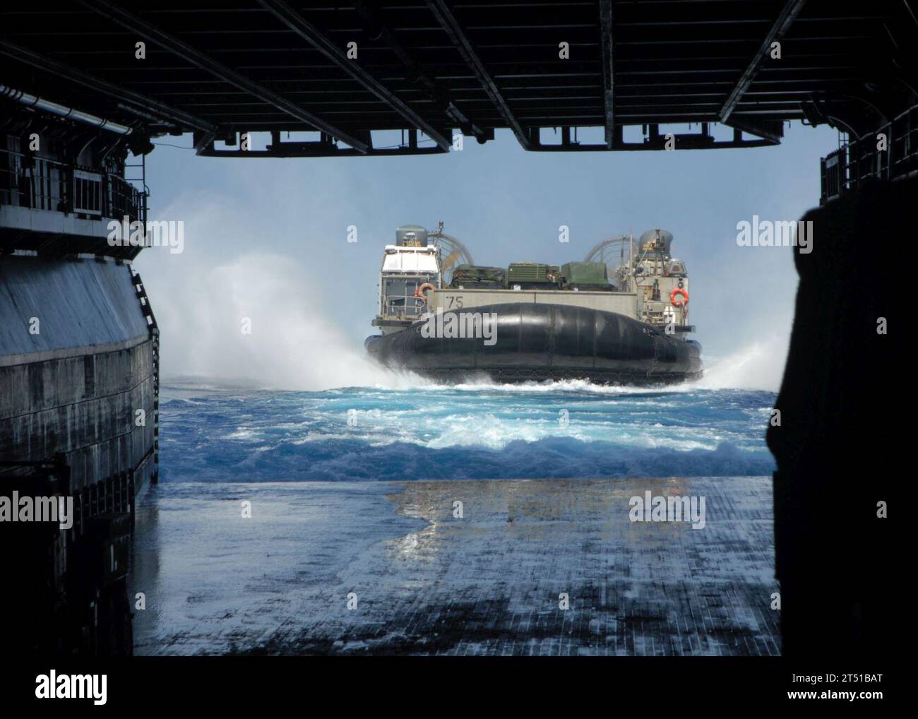 (11th MEU), Amphibious Ready Group, LCAC, Marines, Timor-Leste, USS Bonhomme Richard (LHD 6 ...