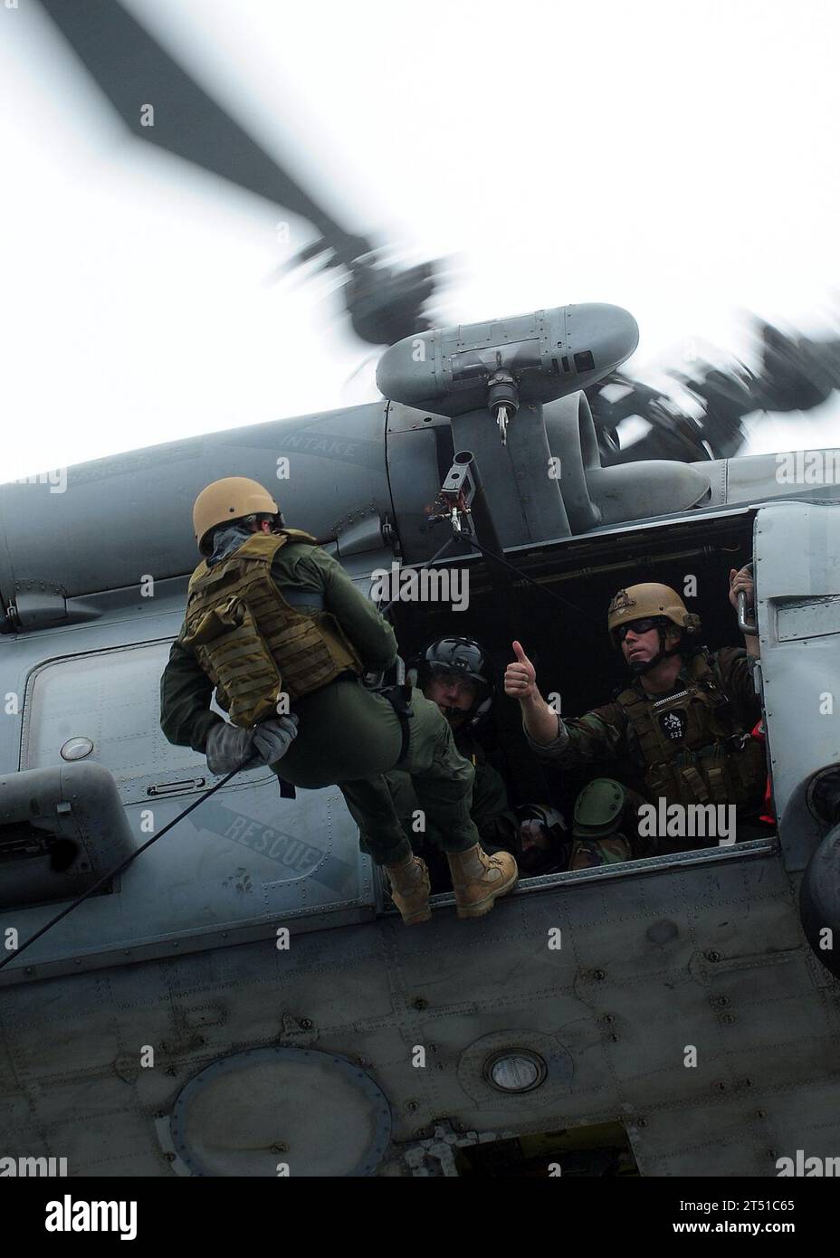 (HS 14), aircraft carrier, Chargers, CVN 73, helicopter, hh-60h, repel ...