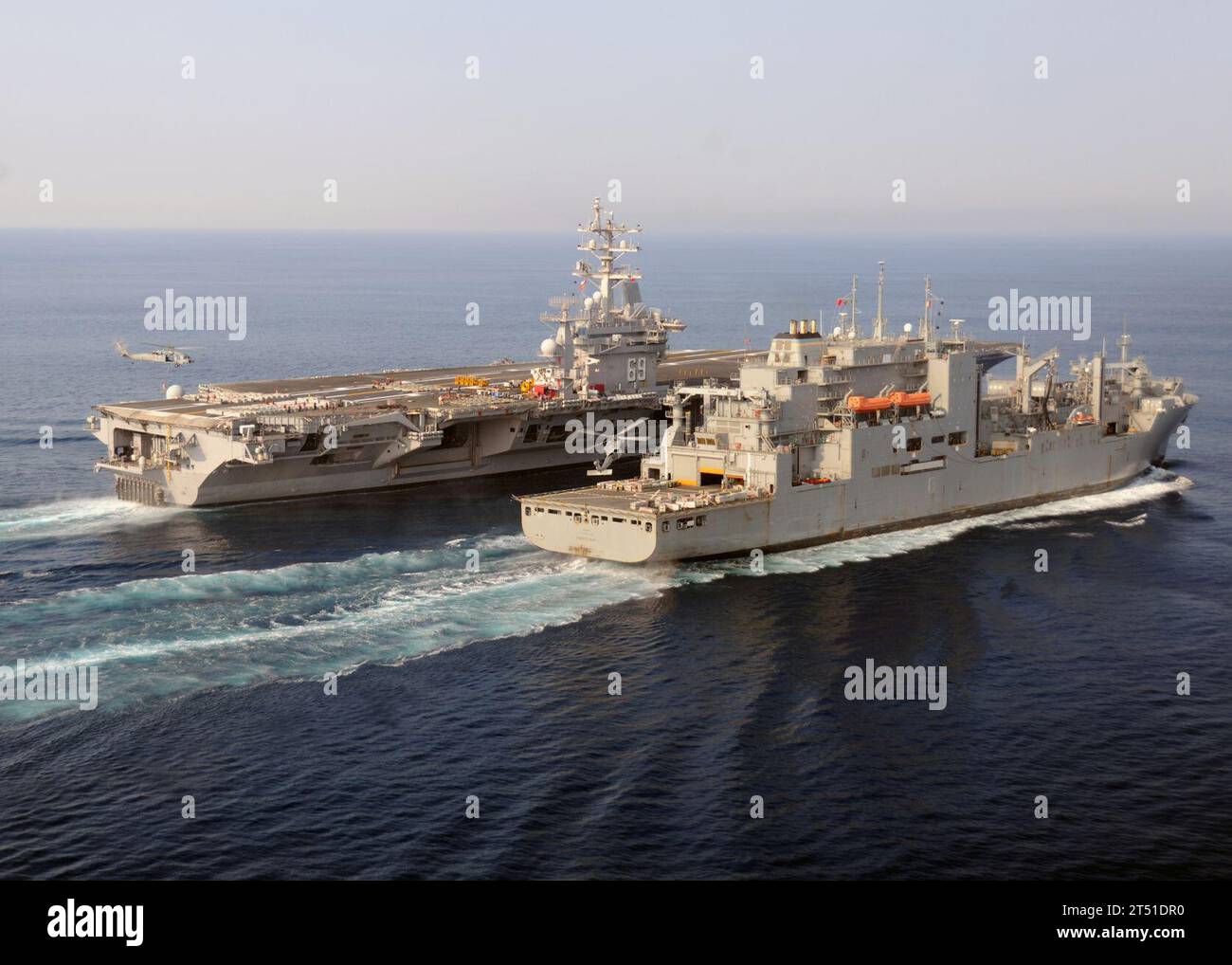 1009013885H-150 ATLANTIC OCEAN (Sept. 1, 2010) The Military Sealift ...