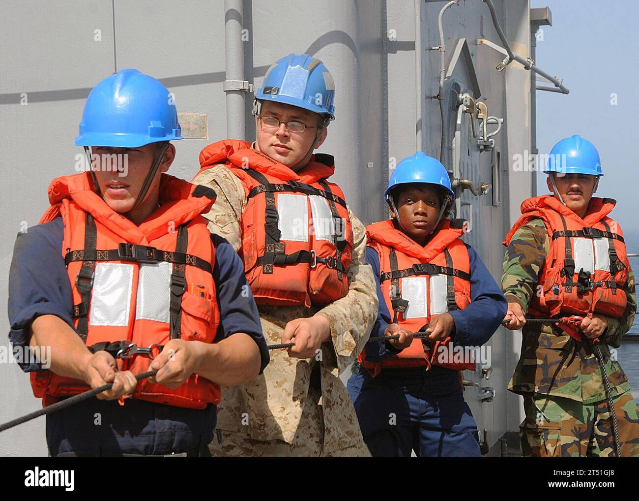 1003101082Z-008 U.S. 5TH FLEET AREA OF RESPONSIBILITY (March 10, 2010 ...