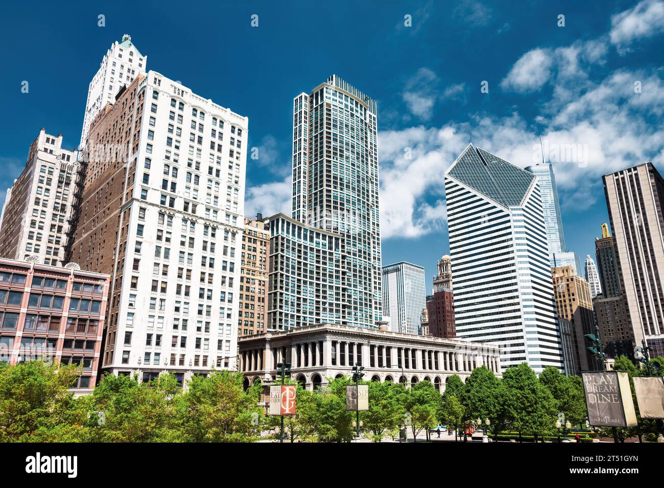 Condos and office buildings in downtown Chicago, USA Stock Photo - Alamy