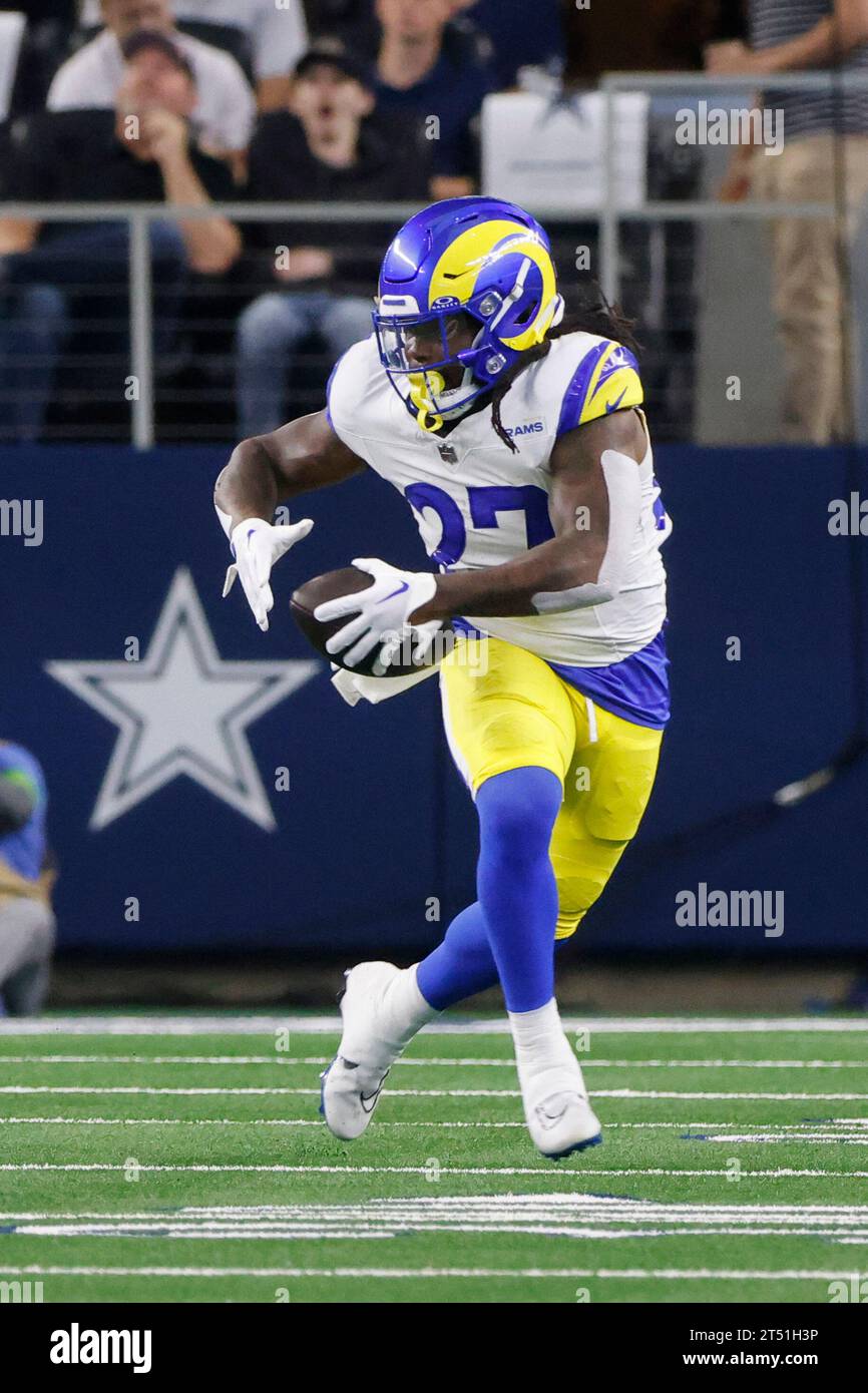 Los Angeles Rams running back Darrell Henderson Jr. (27) runs the the ...