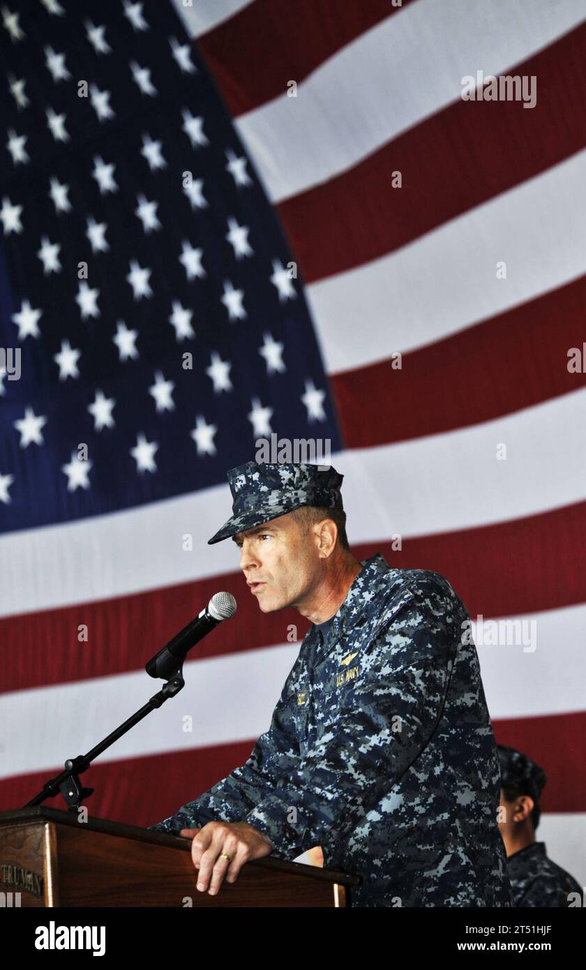 Rear adm patrick driscoll commander hi-res stock photography and images ...