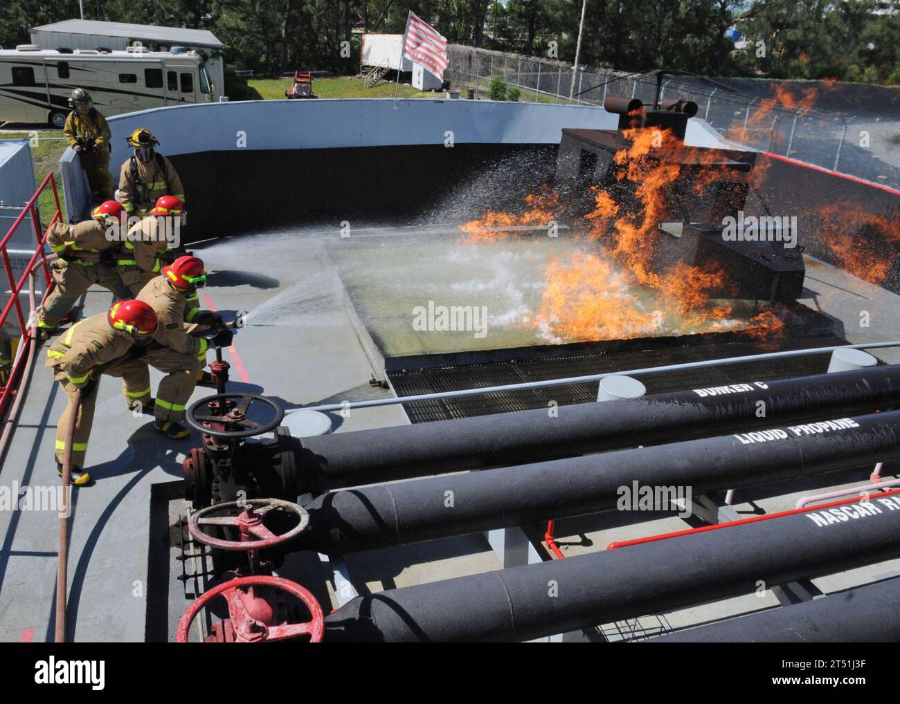 1104263237D-137 FORT LAUDERDALE, Fla. (April 26, 2011) Sailors assigned ...