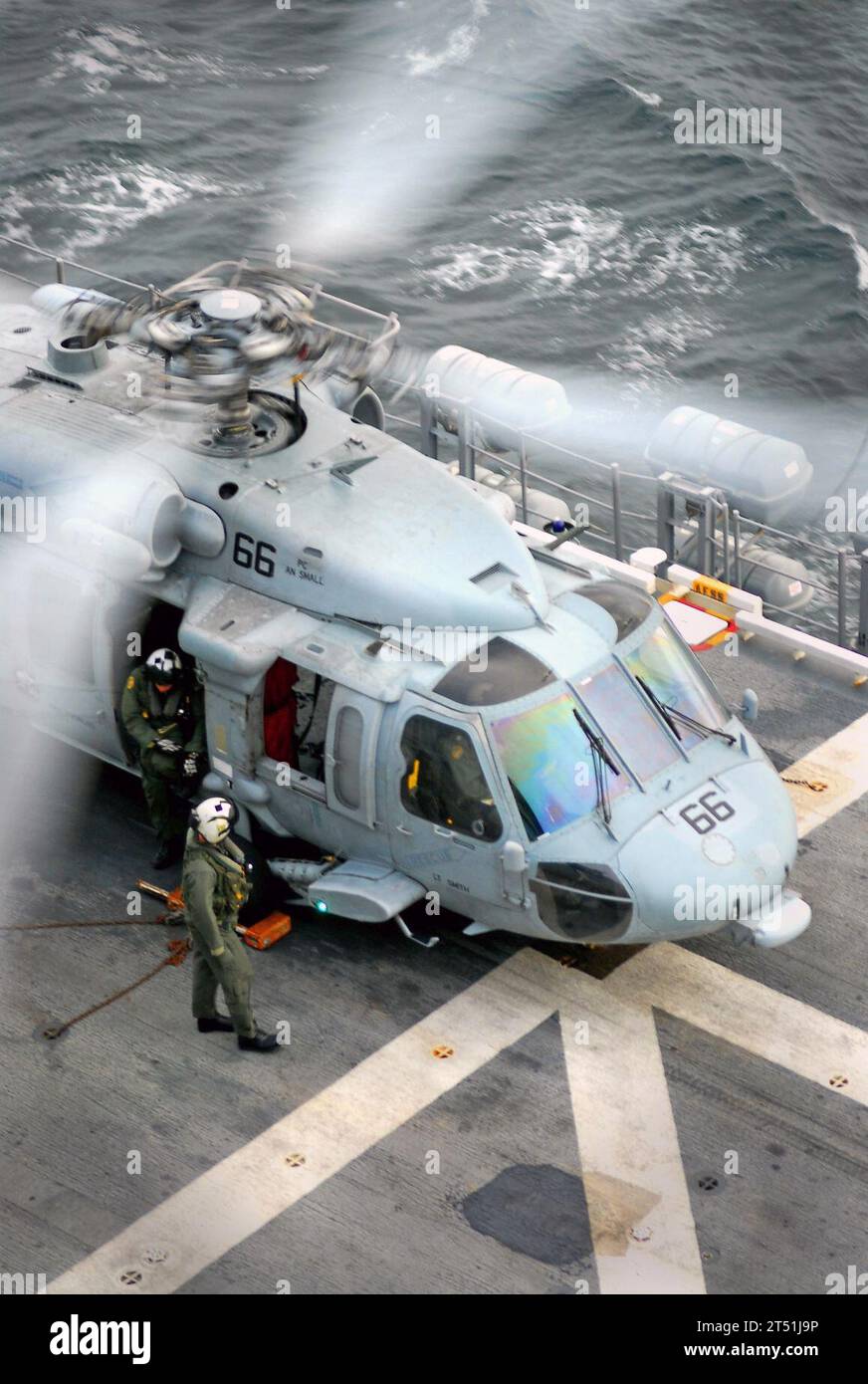 11th Marine Expeditionary Unit, amphibious assault ship USS Tarawa (LHA ...