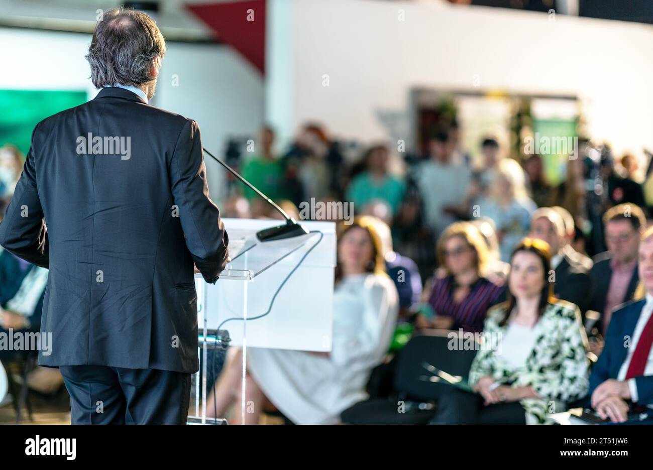 Public speaking event hi-res stock photography and images - Alamy