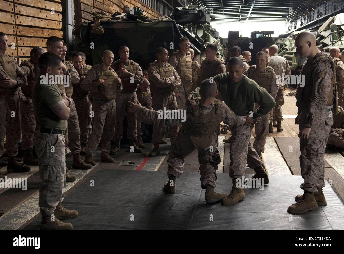 22nd MEU, amphibious assault ship, Marines, U.S. Navy, USS Whidbey ...