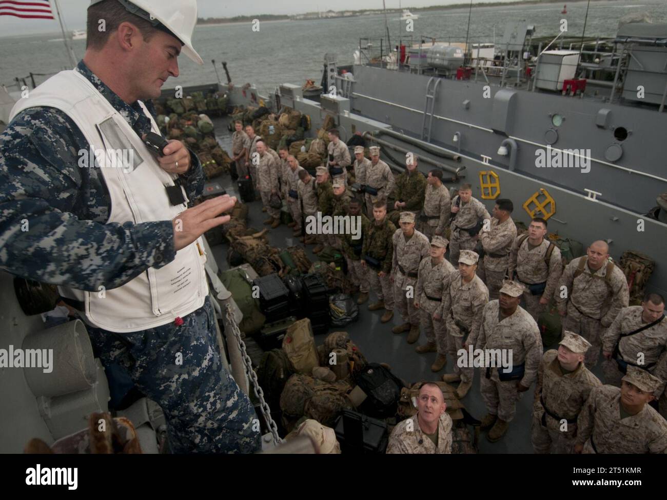 24th Marine Expeditionary Unit, 24th MEU, ACU-4, Assault Craft Unit ...