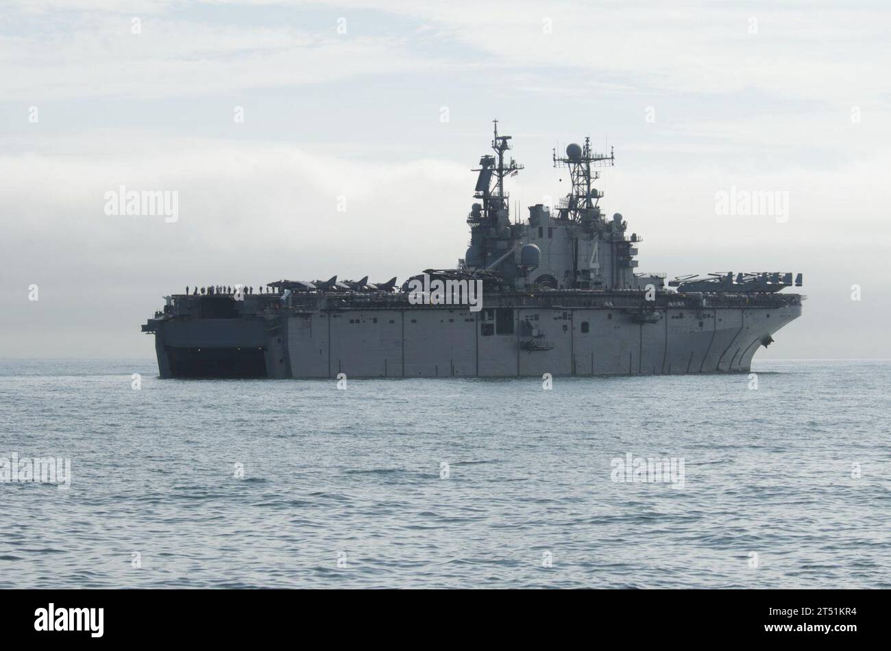 0910273592S-214 ATLANTIC OCEAN (Oct. 27, 2009) The amphibious assault ...