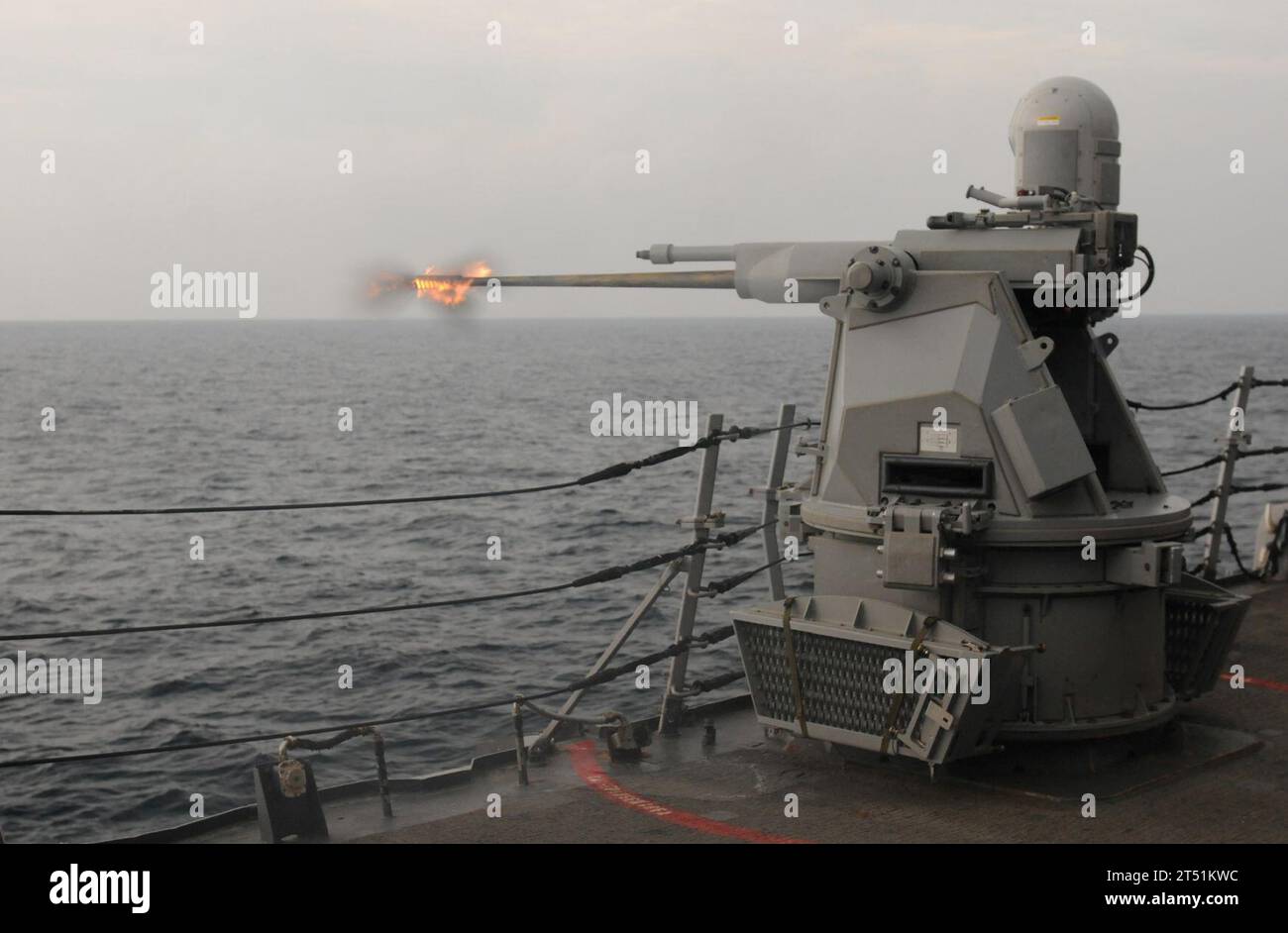 111101XQ375-405 ARABIAN SEA (Nov. 1, 2011) The MK 38 25mm machine gun ...