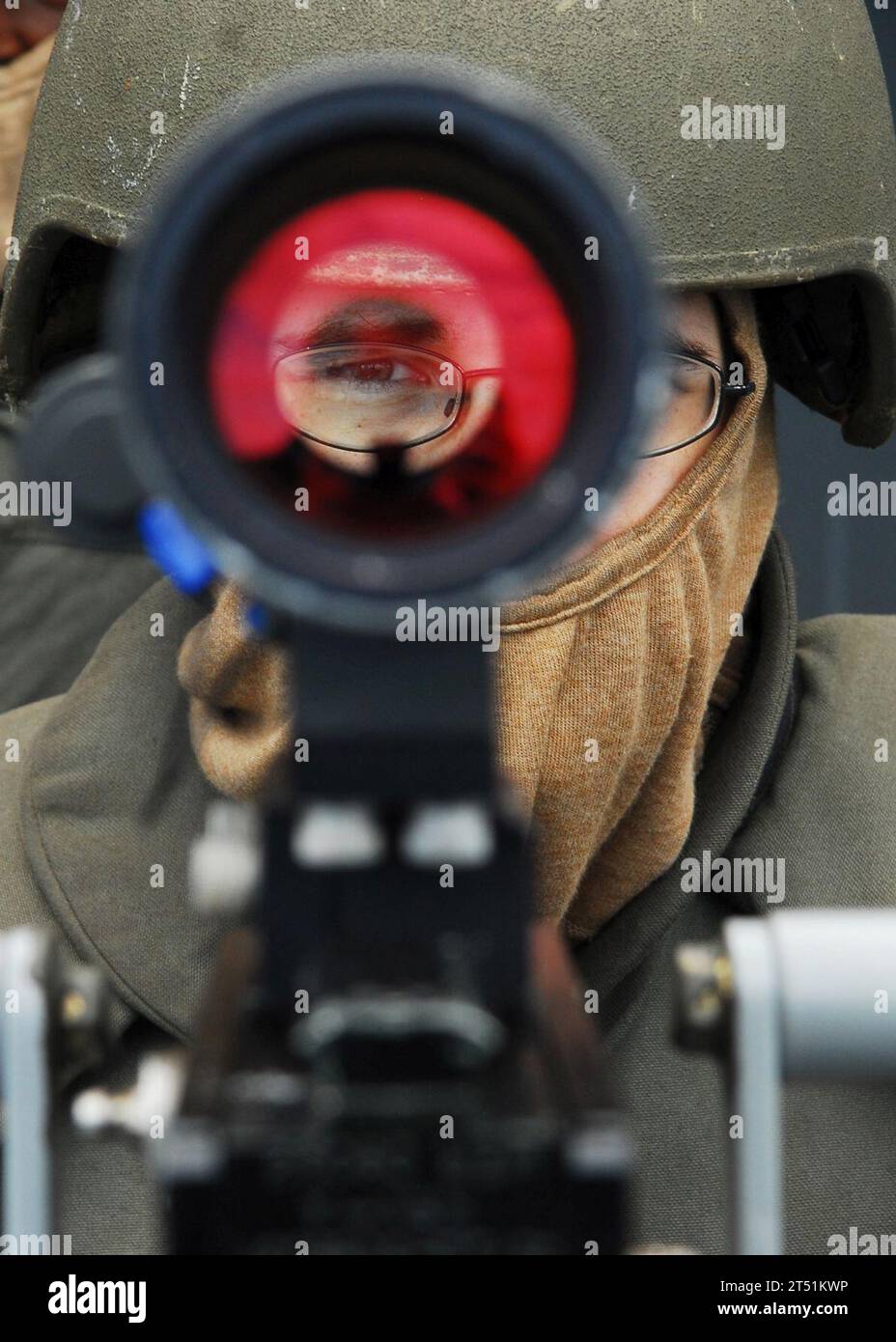 25mm gun, Combat Systems, LHD2 Stock Photo - Alamy