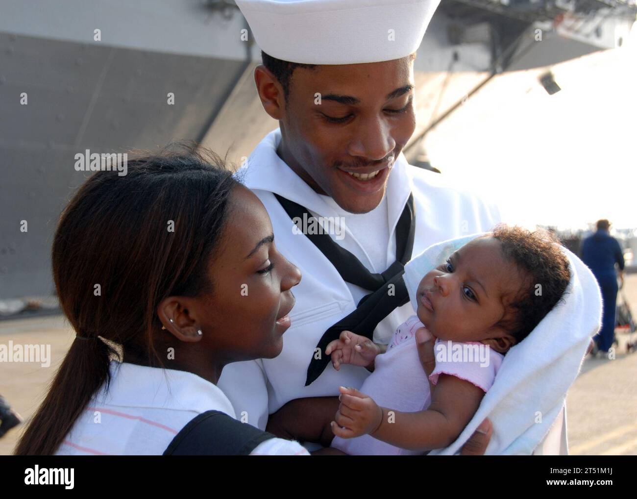 26th Marine Expeditionary Unit, 26TH MEU, aid, amphibious assault ship ...