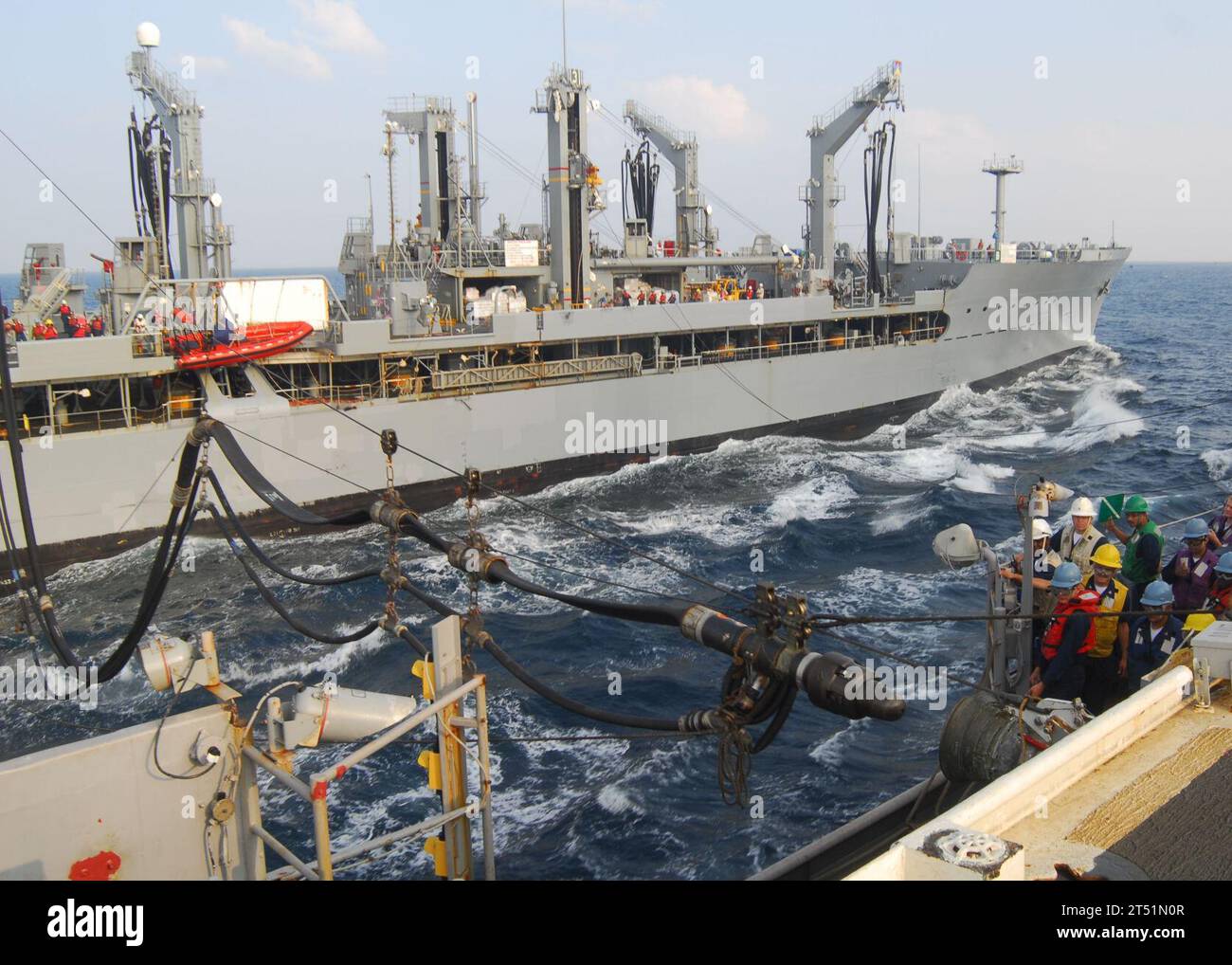 0910305538K-114 SOUTH CHINA SEA (Oct. 30, 2009) An underway ...