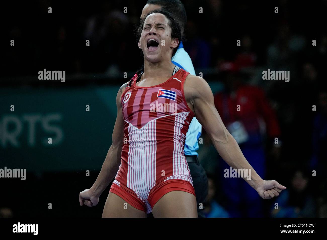 Cuba's Yusneylis Guzman celebrates defeating Ecuador's Jacqueline ...