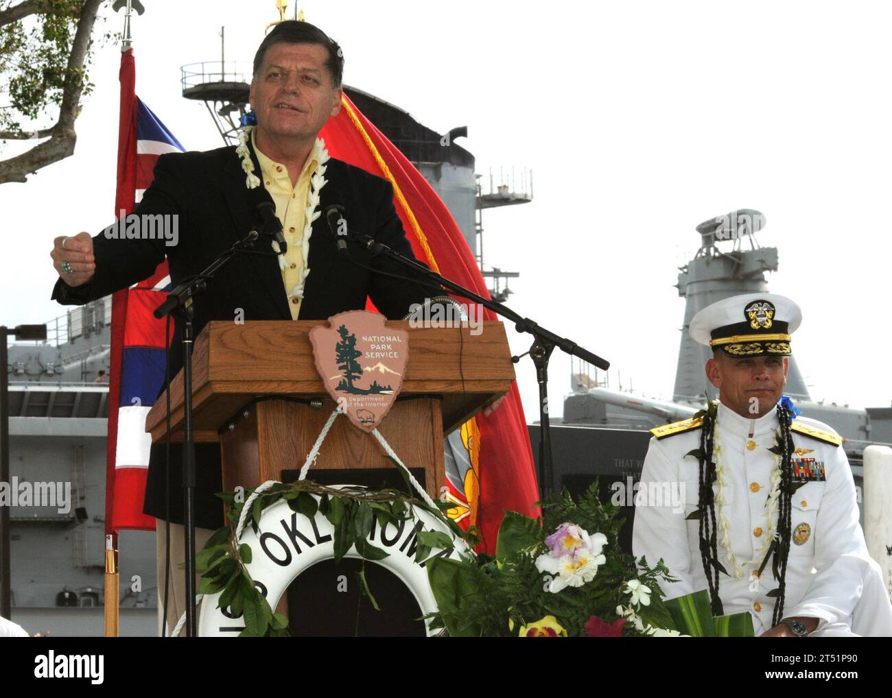0712074965F-028 PEARL HARBOR, Hawaii (Dec. 7, 2007) The Honorable Tom ...