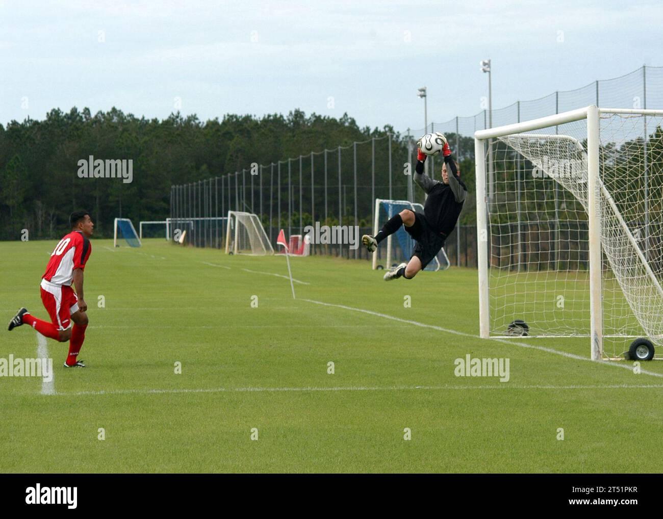 2006 all navy mens soccer team hi-res stock photography and images - Alamy