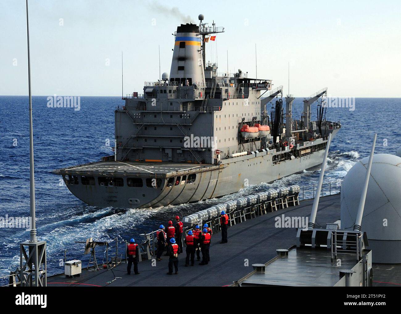 0905044044H-007 MEDITERRANEAN SEA (May 4, 2008) The amphibious command ...