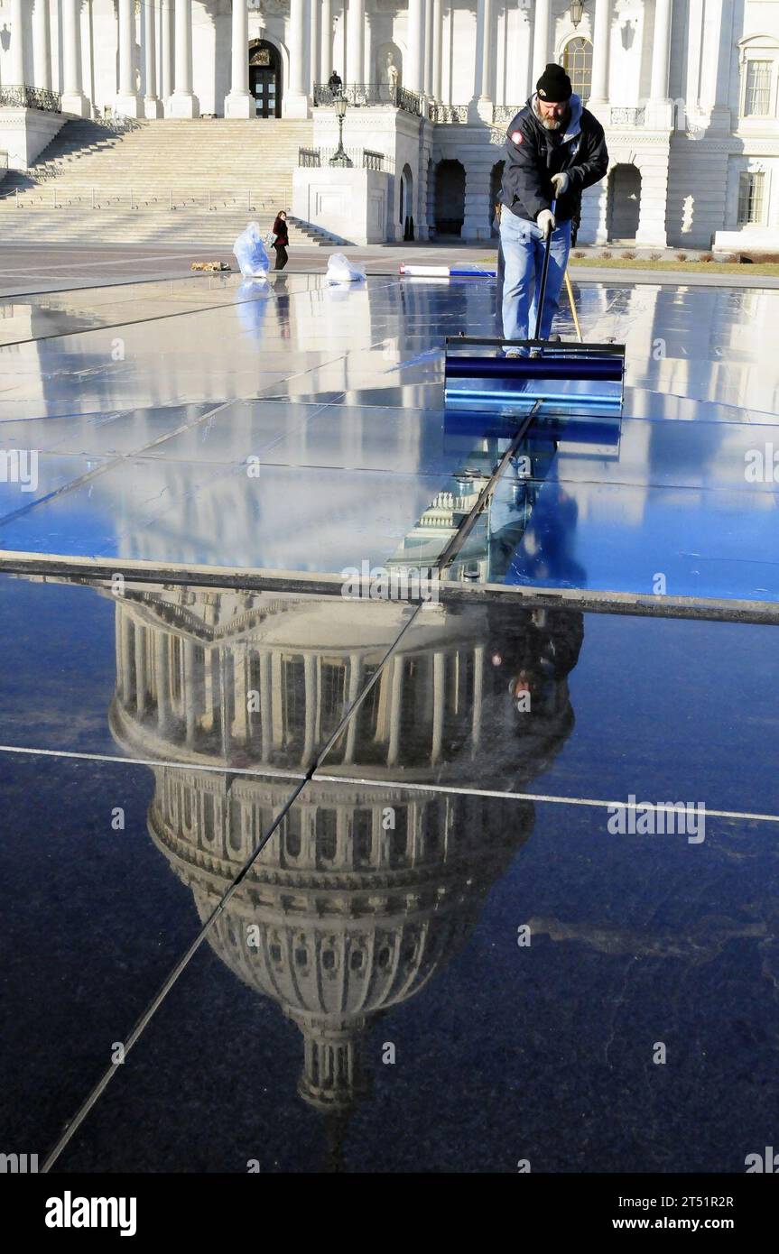 Propeller wash hi-res stock photography and images - Alamy