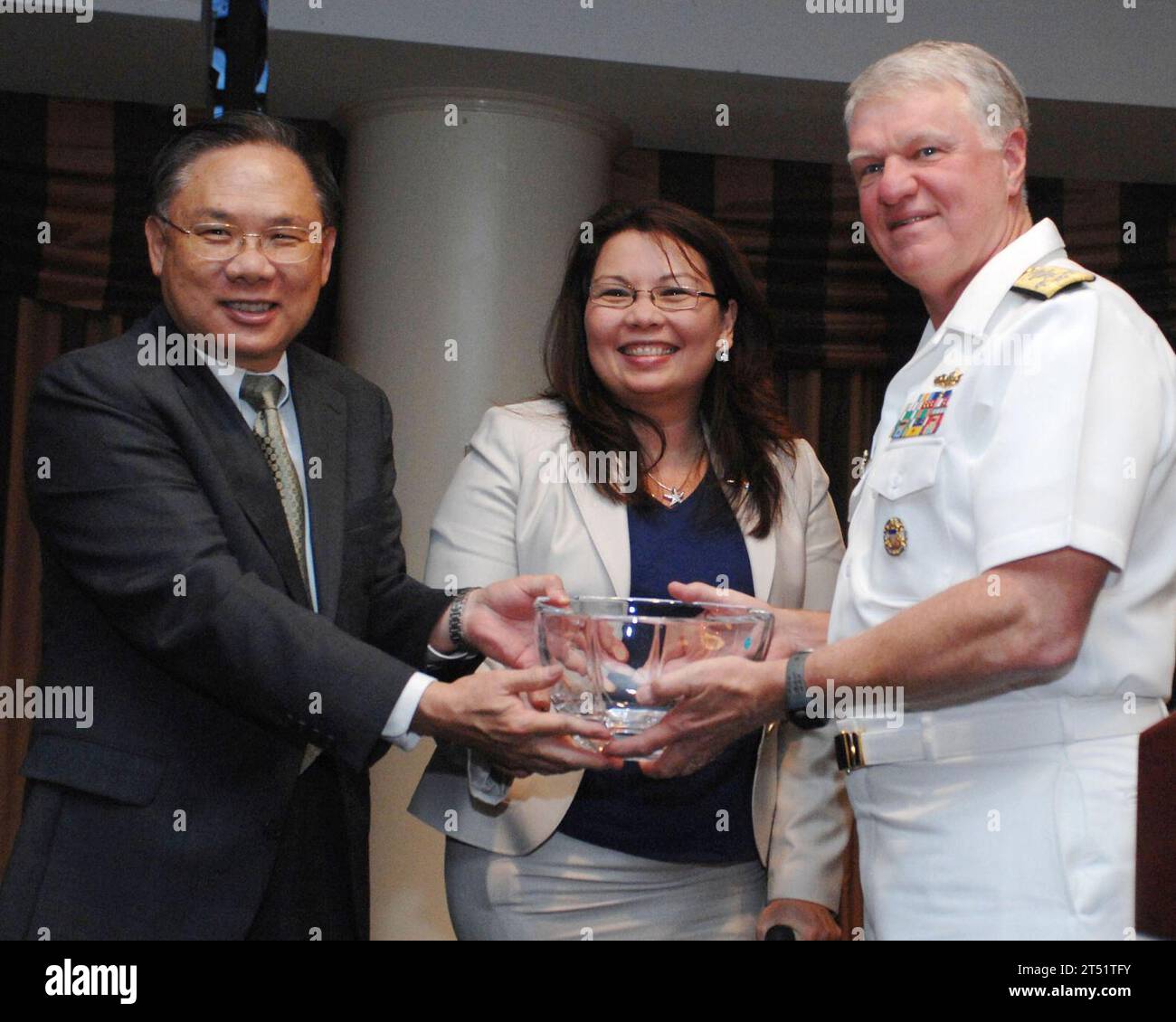 Chief executives award hi-res stock photography and images - Alamy