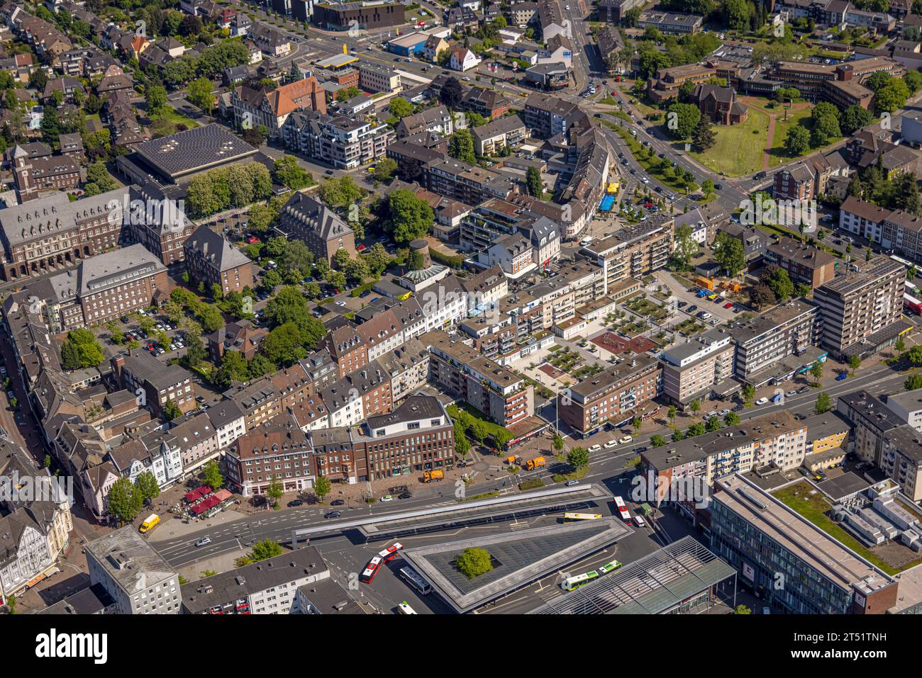 Courtyard renovation trapez hof hi-res stock photography and images - Alamy