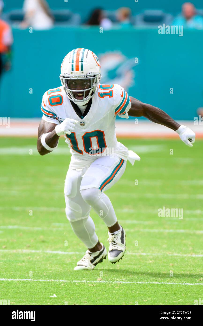 Miami Dolphins wide receiver Tyreek Hill (10) runs a play during an NFL ...