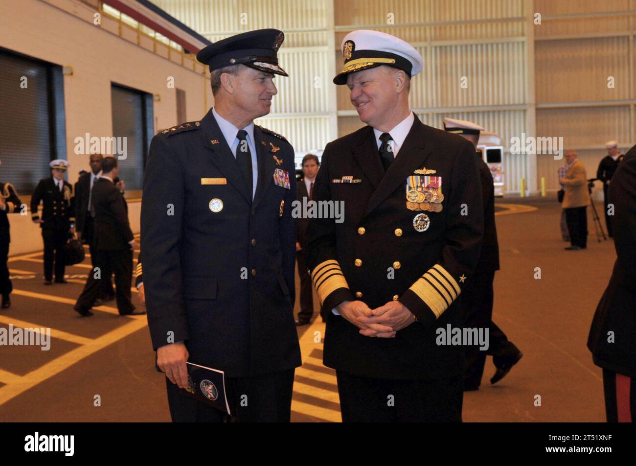 0902198273J-238 KINGS BAY, Ga. (Feb. 19, 2009) Chief of Naval ...