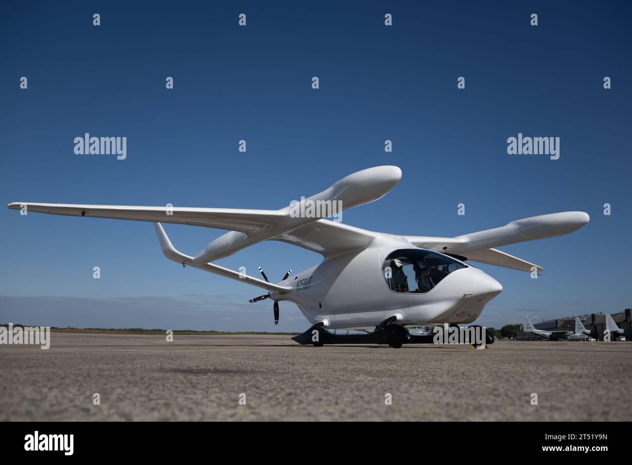 Beta technologies alia aircraft hi-res stock photography and images - Alamy