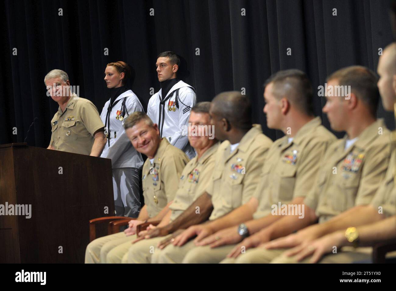 Adm. Gary Roughhead, Admiral, Awards, ceremony, chief, Chief of Naval ...
