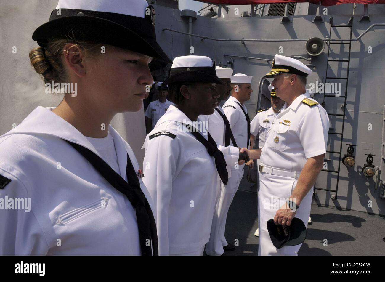 0907248273J-210 NORFOLK (July 24, 2009) Chief of Naval Operations (CNO ...