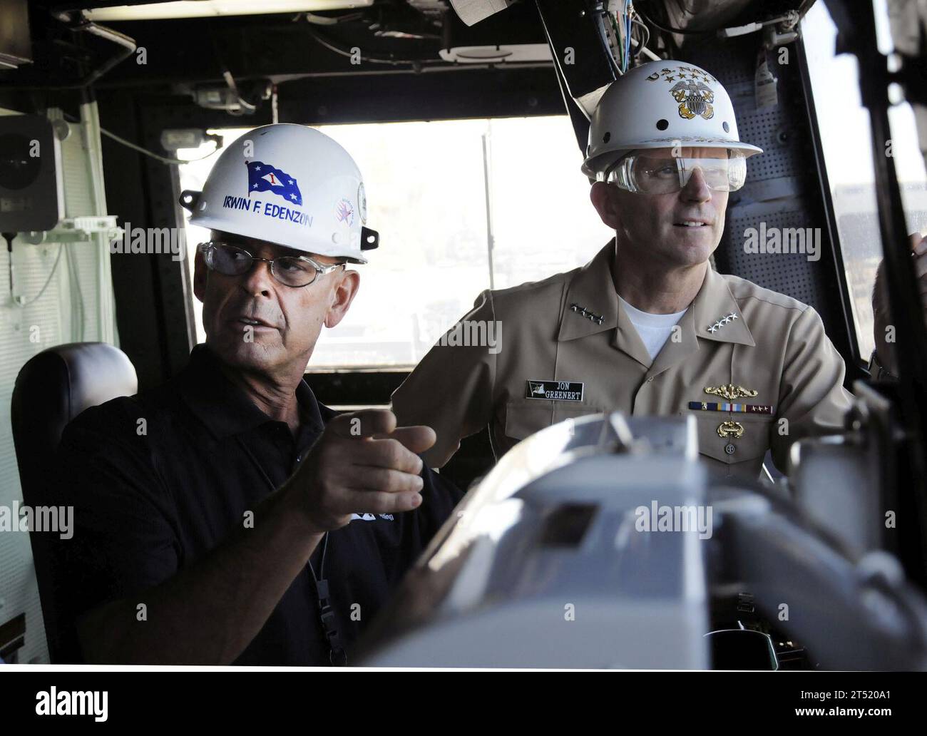 Navy ship tour san diego lpd hi-res stock photography and images - Alamy