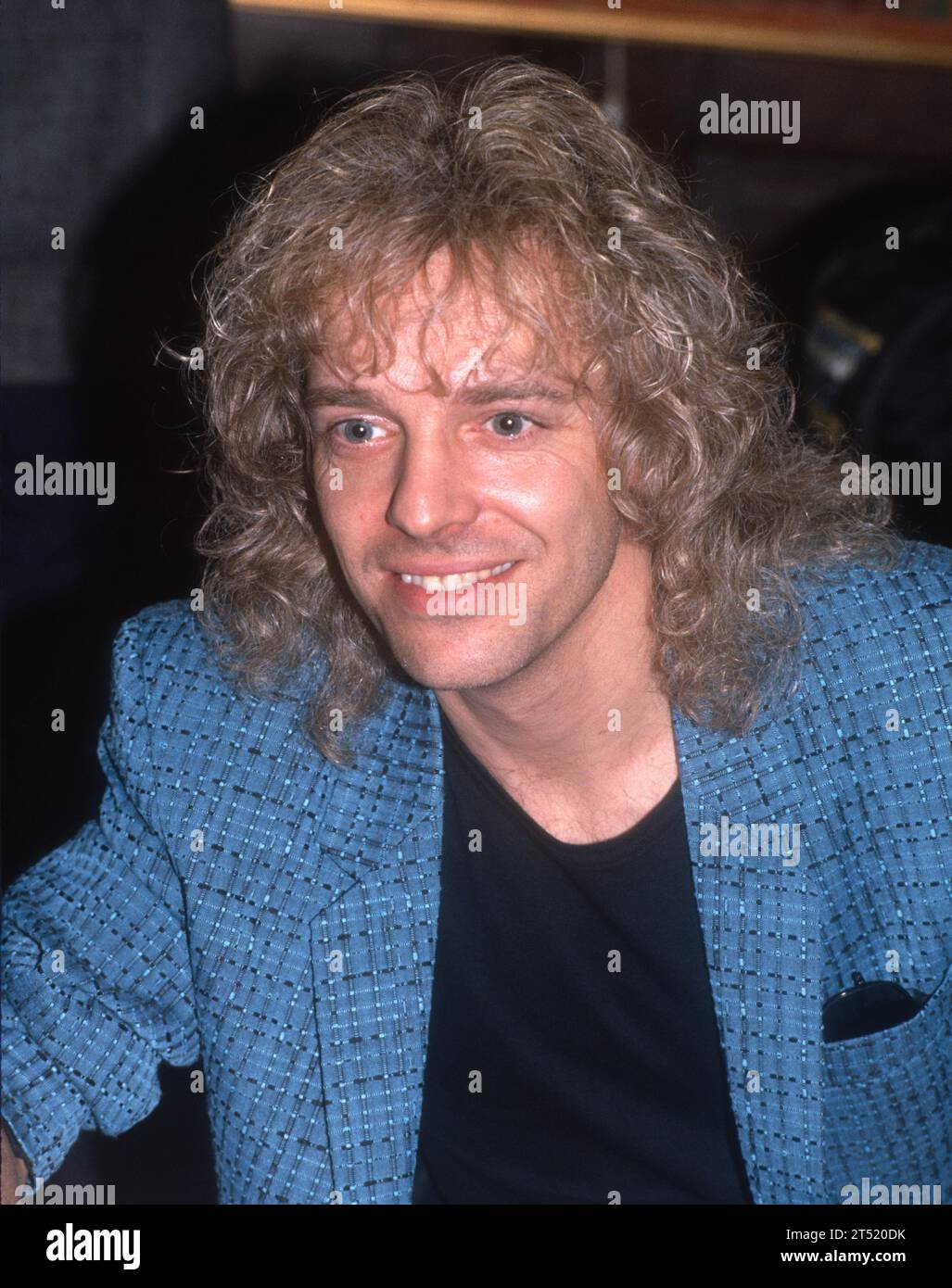 Peter frampton 1986 hi-res stock photography and images - Alamy