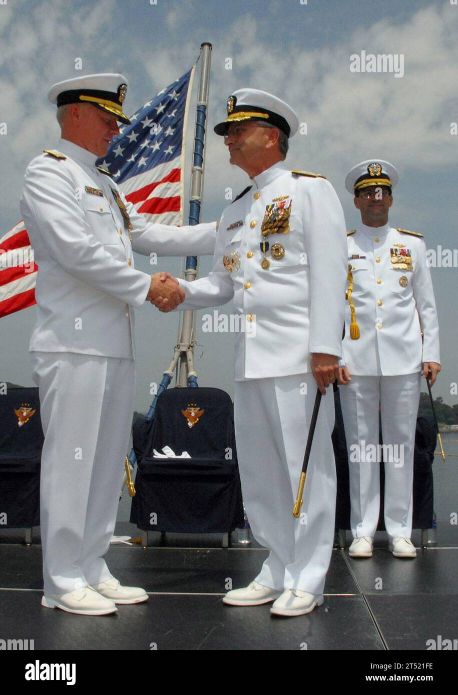 Navy distinguished service medal hi-res stock photography and images ...