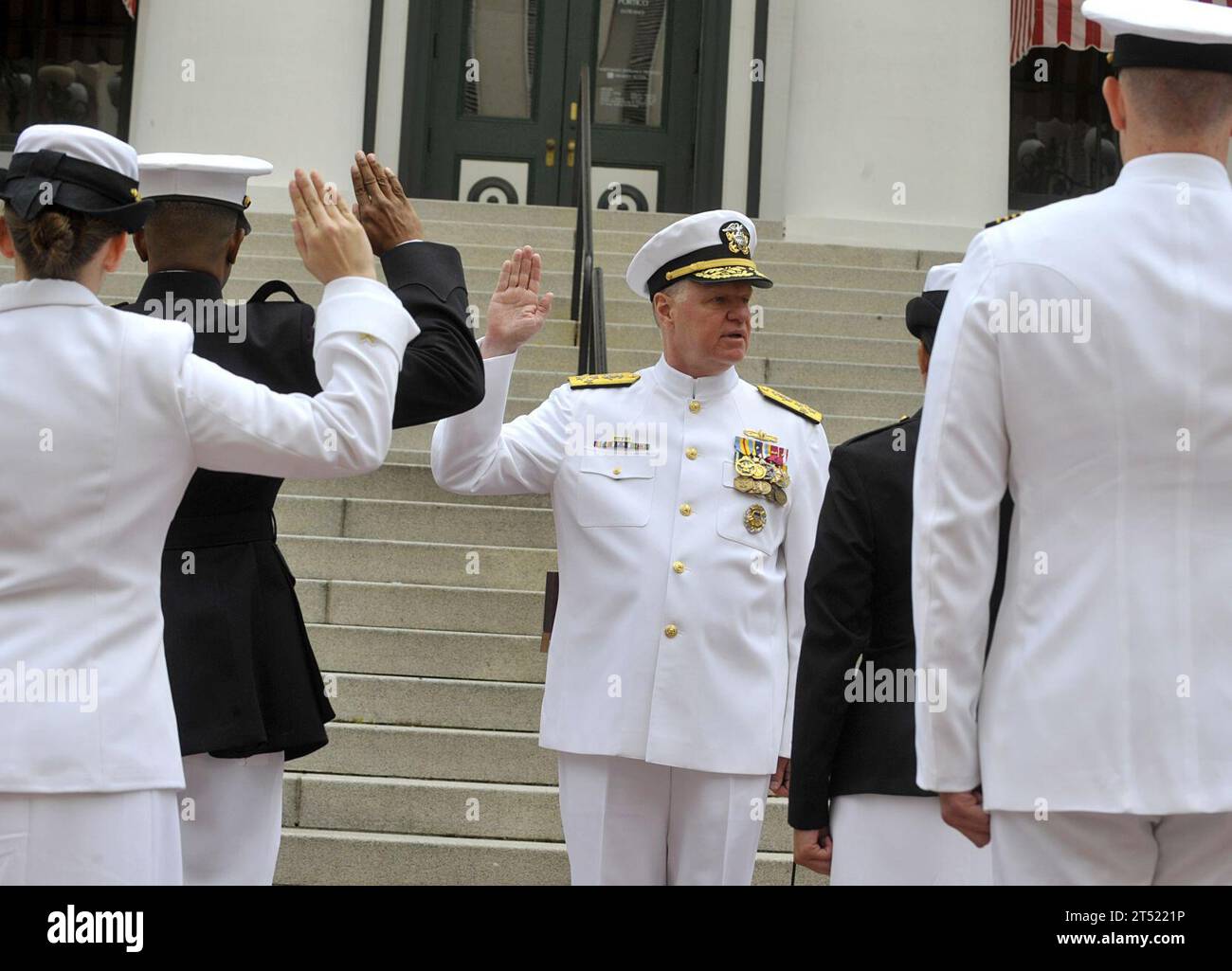 1004308273J-104 TALLAHASSEE, Fla. (April 30, 2010) Chief of Naval ...