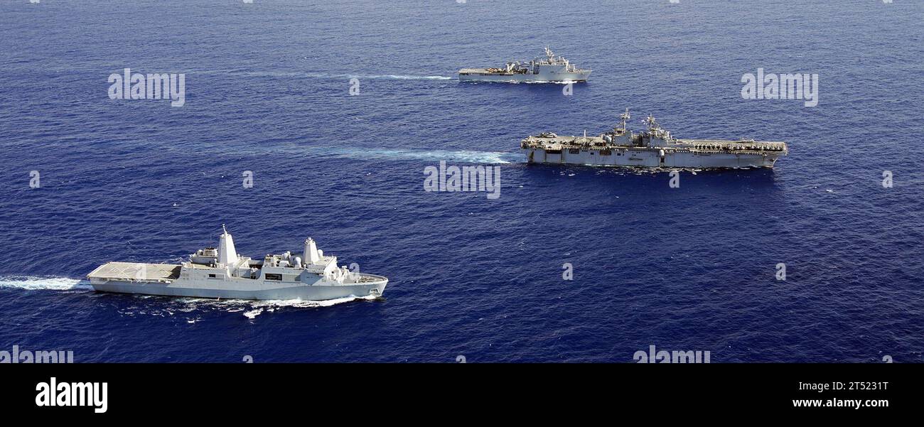 0907259150R-095 PACIFIC OCEAN (July 25, 2009) The amphibious assault ...