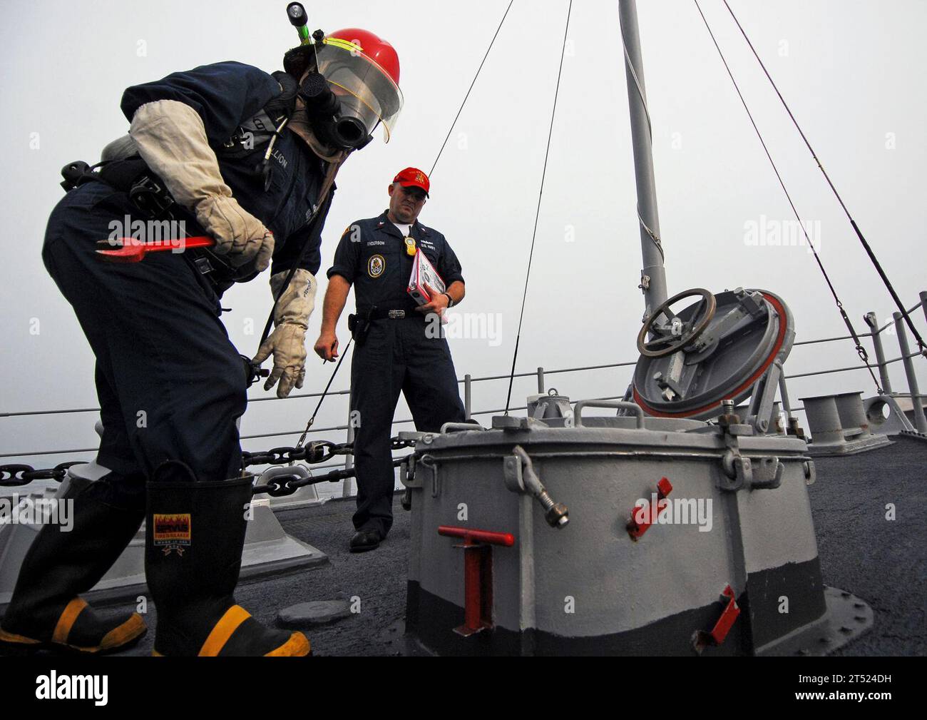 0808190807W-146 PACIFIC OCEAN (Aug. 19, 2008) A Sailor wearing a self ...
