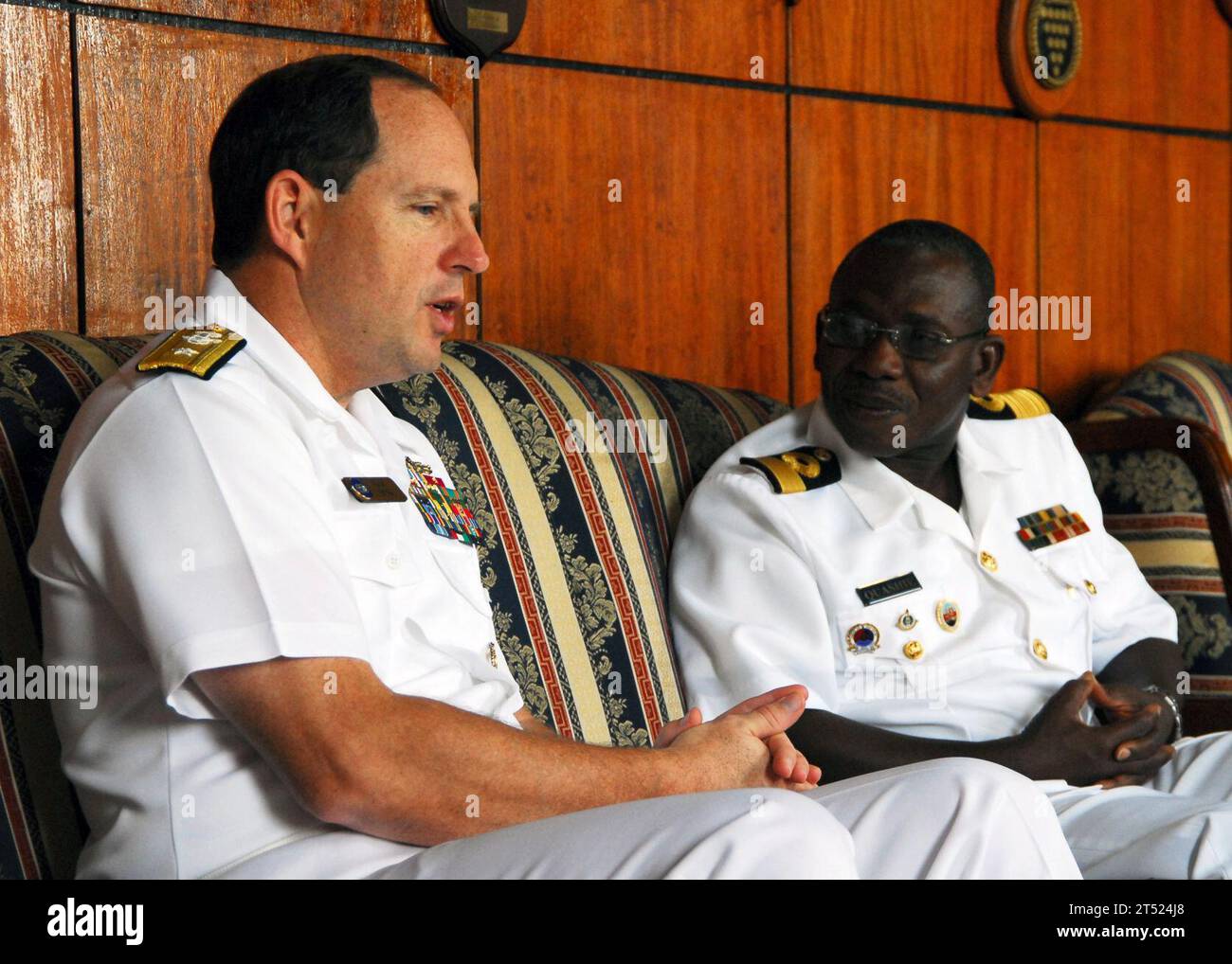 Tema naval hi-res stock photography and images - Alamy