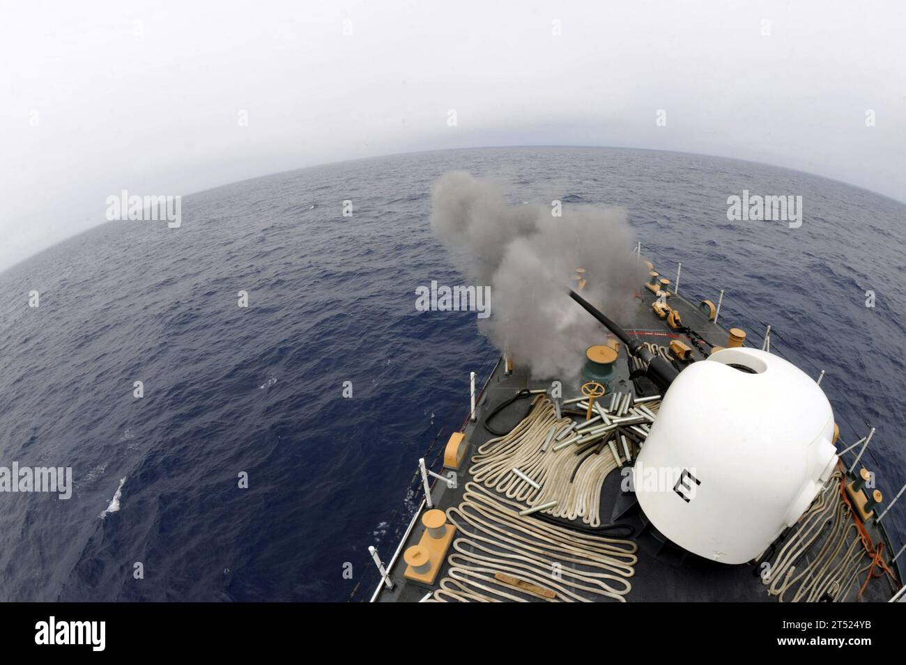 Mk 75 76mm gun hi-res stock photography and images - Alamy