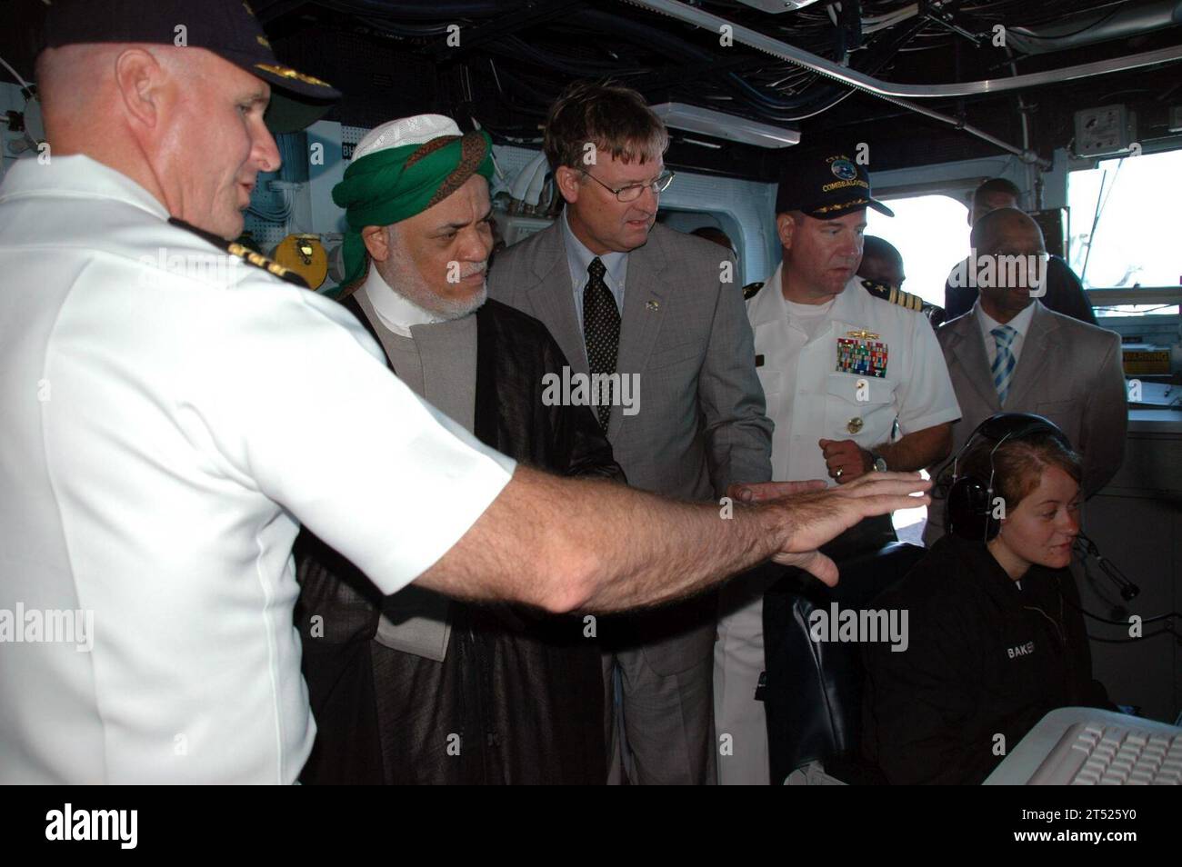 0709133255B-002 MORONI, Comoros (Sept. 13, 2007) - Cmdr. Dean Vesely ...
