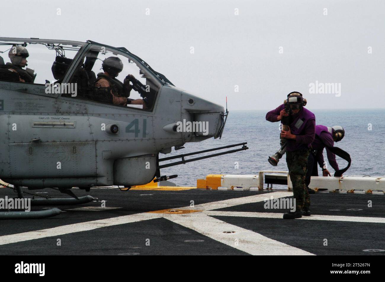 AH-1W Super Cobra, aircraft, amphibious assault ship, COMPTUEX ...
