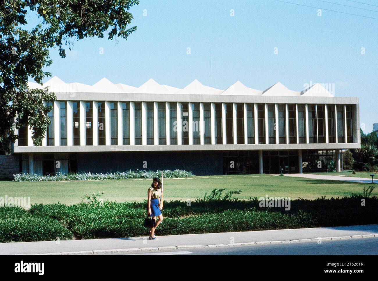 Weizmann Institute of Science Library, Rehovot, Central District ...