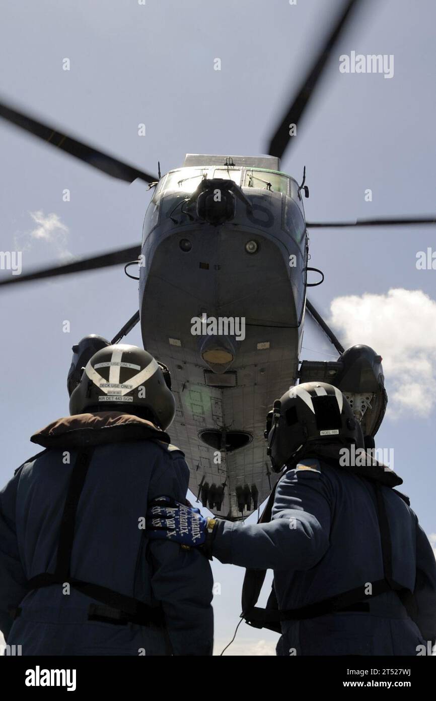 Ch 124 sea king helicopter hi-res stock photography and images - Alamy