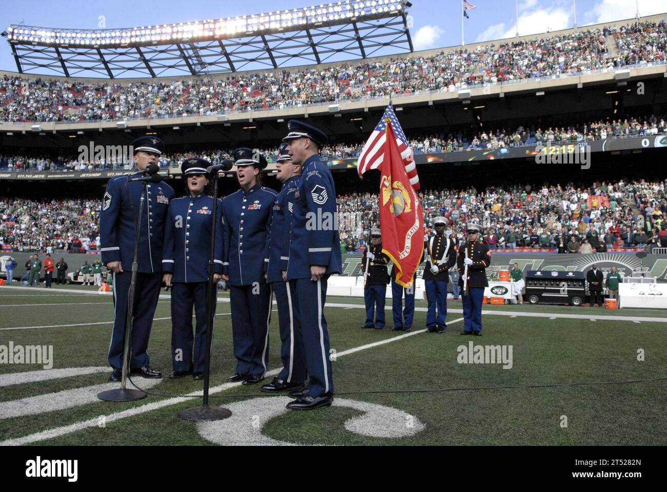 Jets rams hi-res stock photography and images - Alamy
