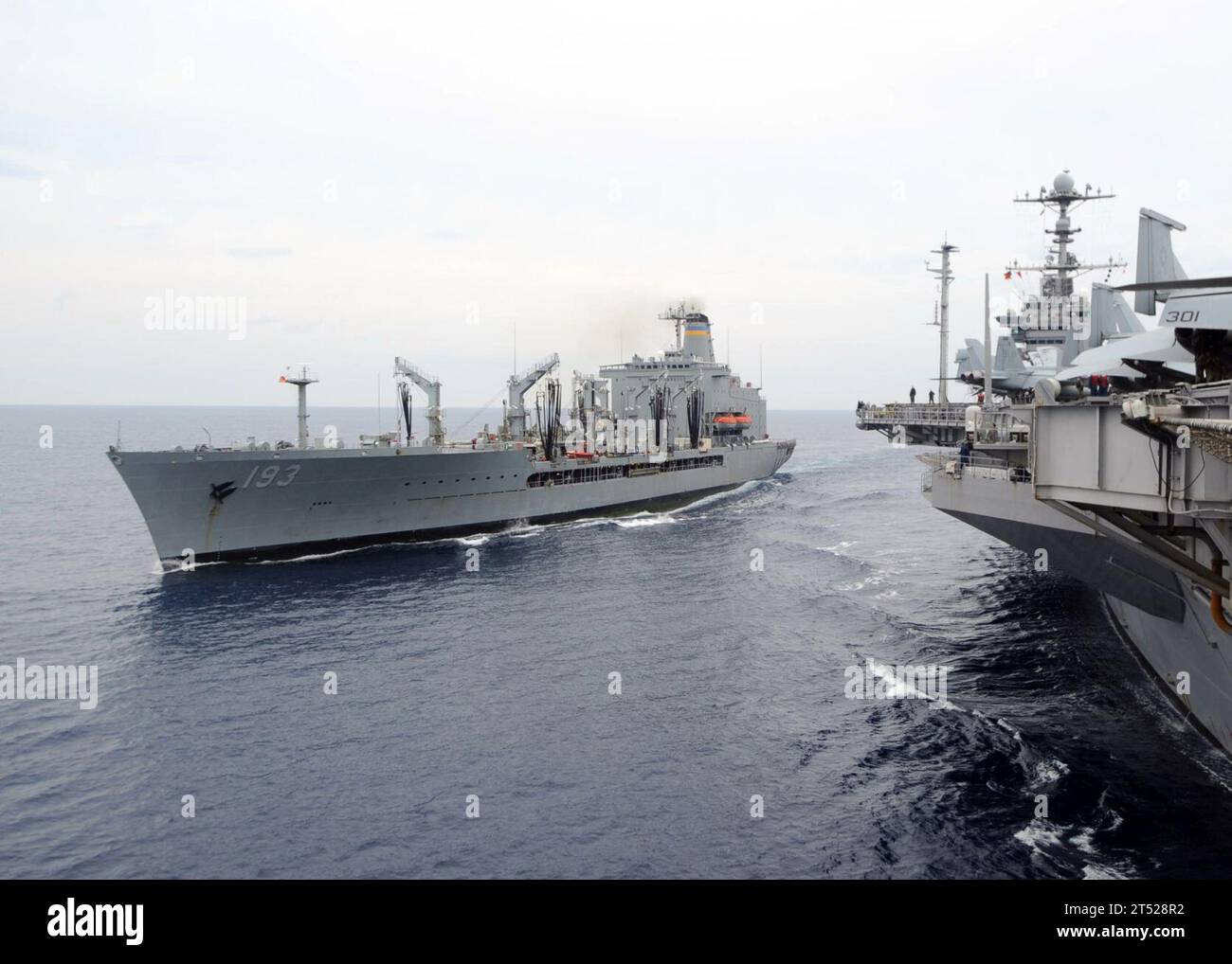 1005293731H-129 PACIFIC OCEAN (May 29, 2010) The Military Sealift ...