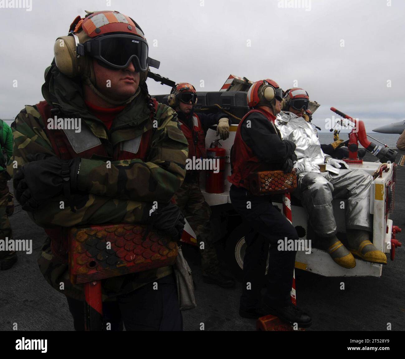 aircraft carrier USS John C. Stennis (CVN 74), crash and salvage crew ...