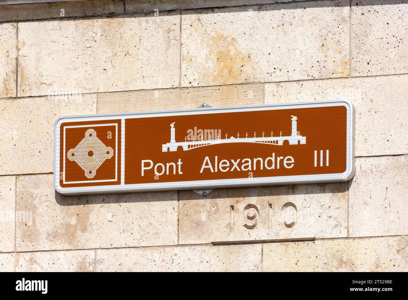 Pont Alexandre III bridge sign, 8th arrondissement, Paris, Île-de ...